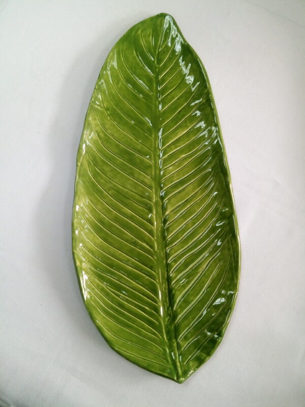 Large Ceramic leaf plate - ShopCaribe